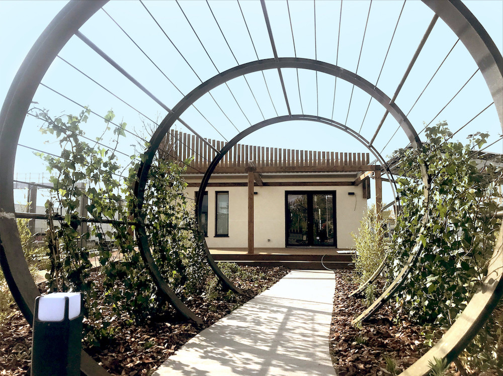 LG Hanok ThinQ es la casa creada para el autoconsumo: placas solares ...