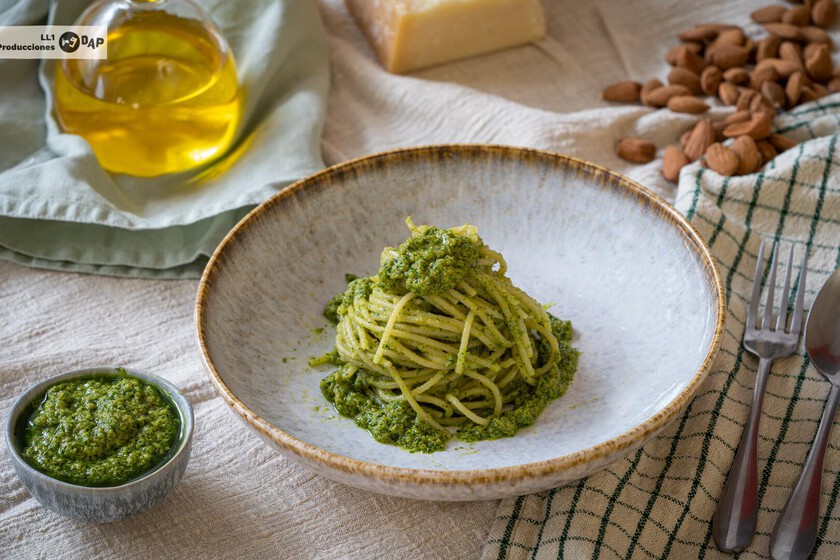 Easy And Original Pesto Pasta Recipe For Spaghetti And Macaroni With