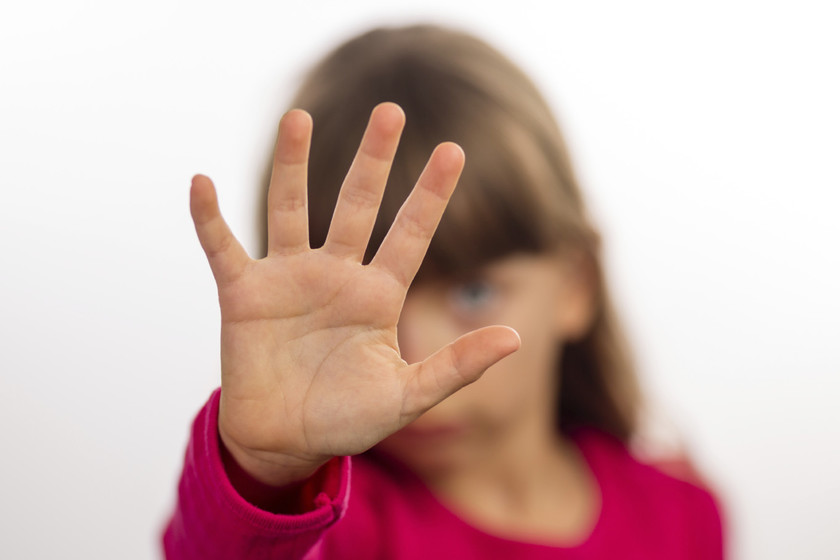 Cómo debemos actuar si un niño está en situación de riesgo, desamparo o ...