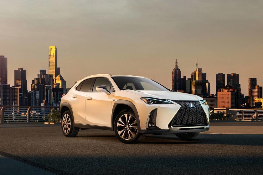 Lexus UX: así luce el SUV pequeño de Lexus en sus primeras imágenes ...