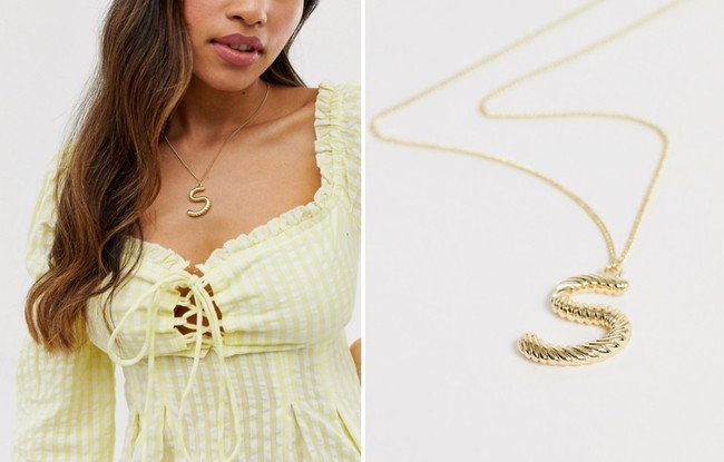 Los 29 collares con iniciales de tendencia con los que querrás llevar ...