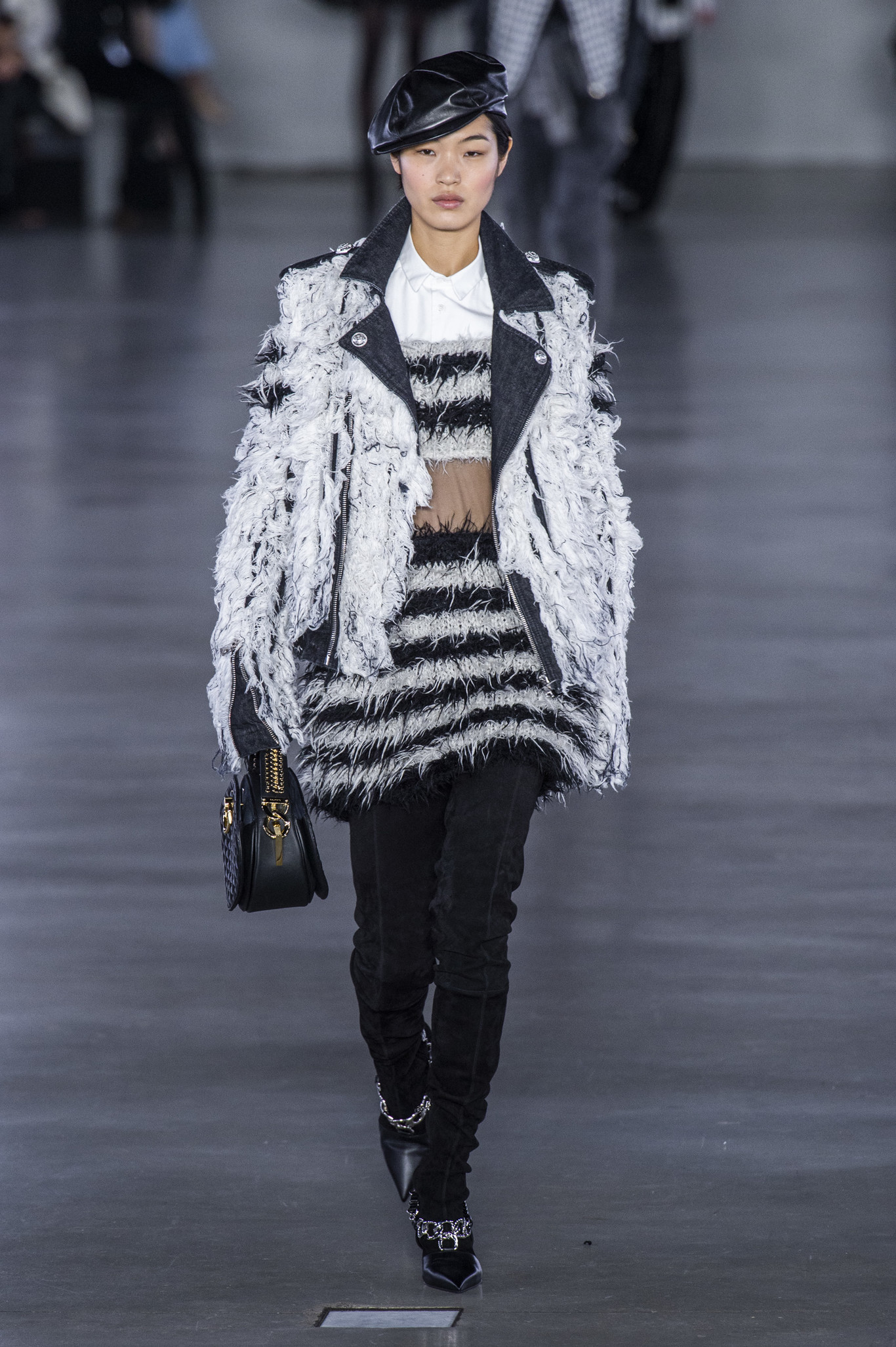 Los mejor del quinto día de la Semana de la Moda de París: Loewe ...