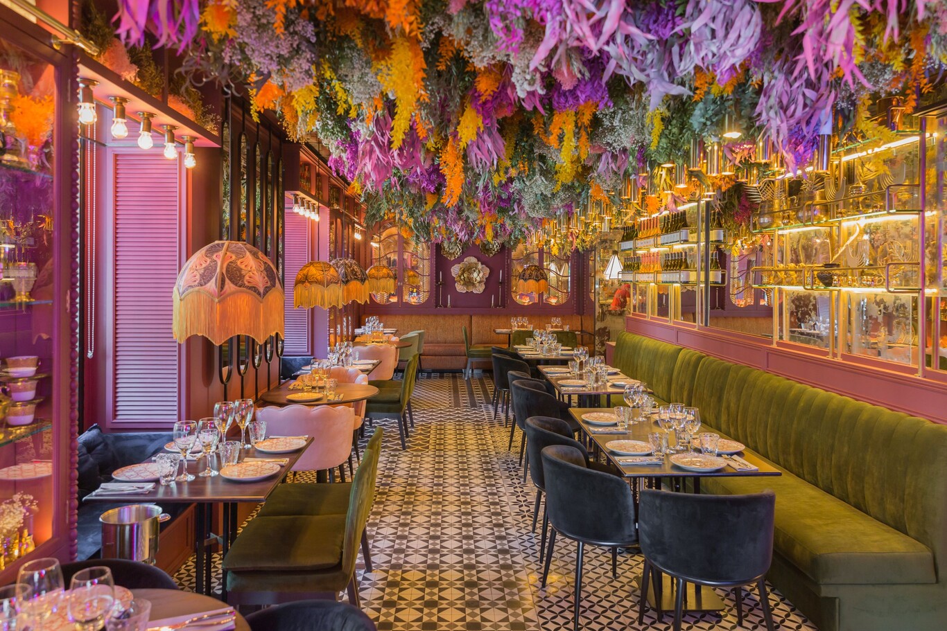 Los 22 restaurantes de moda de Madrid más bonitos y en los que se come ...