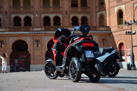 Quadro4, así es la curiosa experiencia de conducir el único scooter de ...