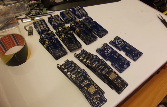 ZeroPhone es el móvil Open Source de 50 dólares basado en una Raspberry ...