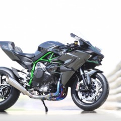 Kawasaki Ninja H2R, toma de contacto (conducción, vídeo y galería)