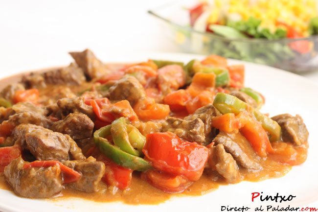Curry de carne con tomate. Receta