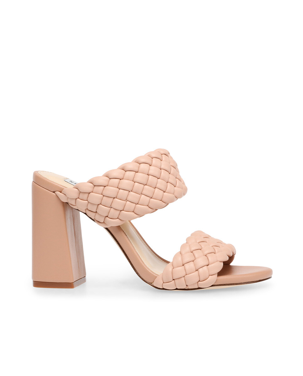 21 sandalias trenzadas y acolchadas: la tendencia en calzado que sigue ...