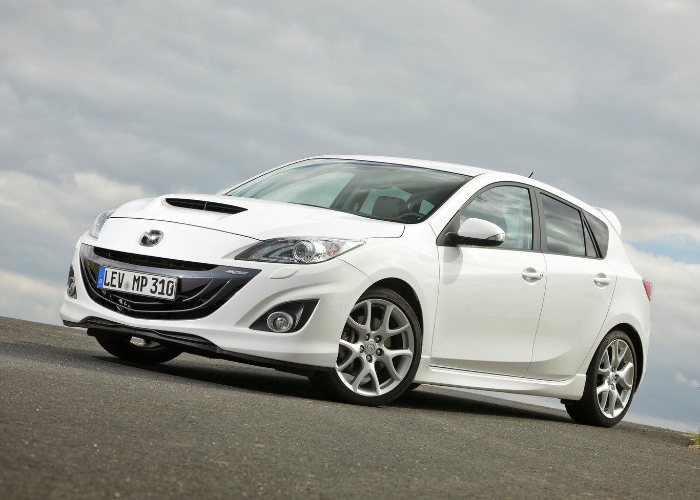 Mazdaspeed3 recordando a un gran hot hatch