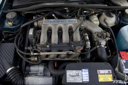 Volkswagen Golf II G60 Rallye, al volante de un exclusivo Golf del que ...