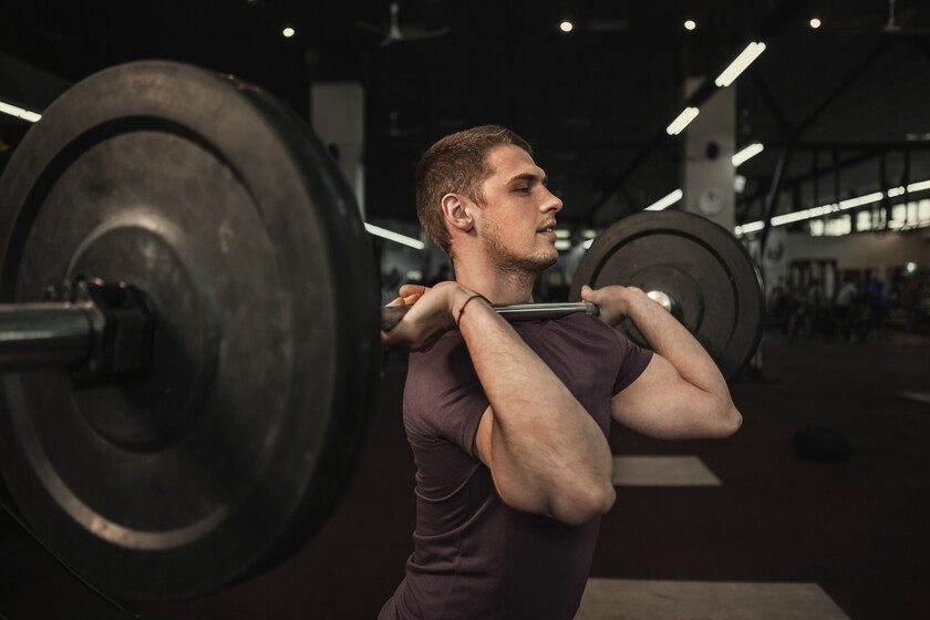 Tres consejos para mejorar tu press militar y ganar masa muscular en ...