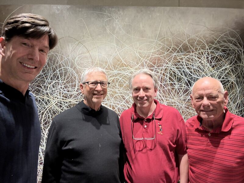 Bill Gates y Linus Torvalds llevaban 30 años siendo rivales. Lo ...