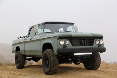 Dodge D200 Power Wagon Crew Cab Reformer, una original pick-up de 1964 ...
