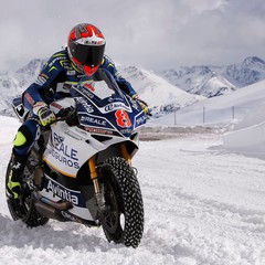 Reale Avintia Racing, presentación de su MotoGP 2017 en helicóptero