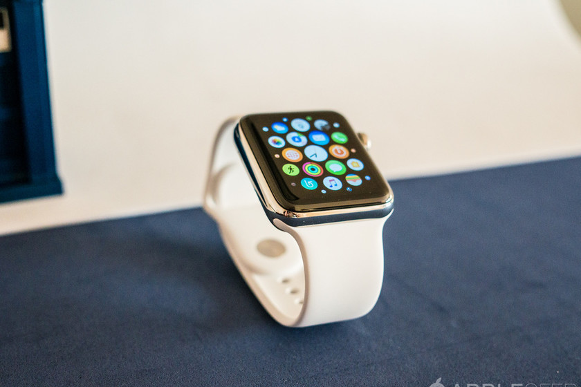 10 años en una imagen: del iPhone original al Apple Watch Series 3 con LTE