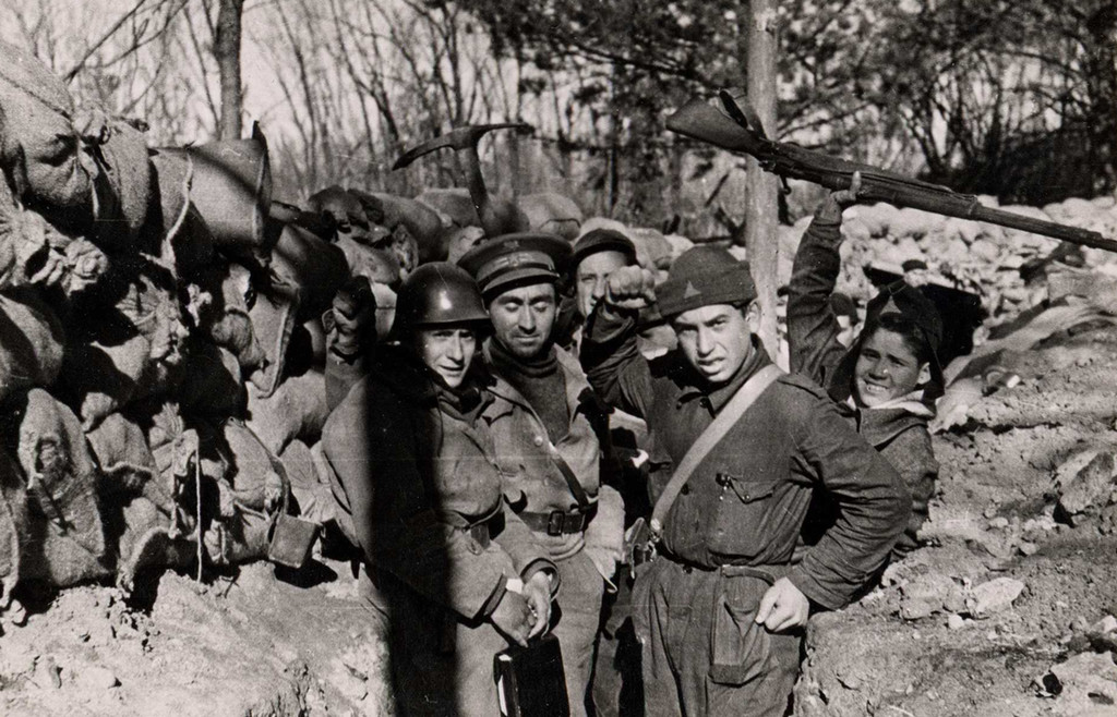 La vida en el frente y en la retaguardia de la Guerra Civil española ...