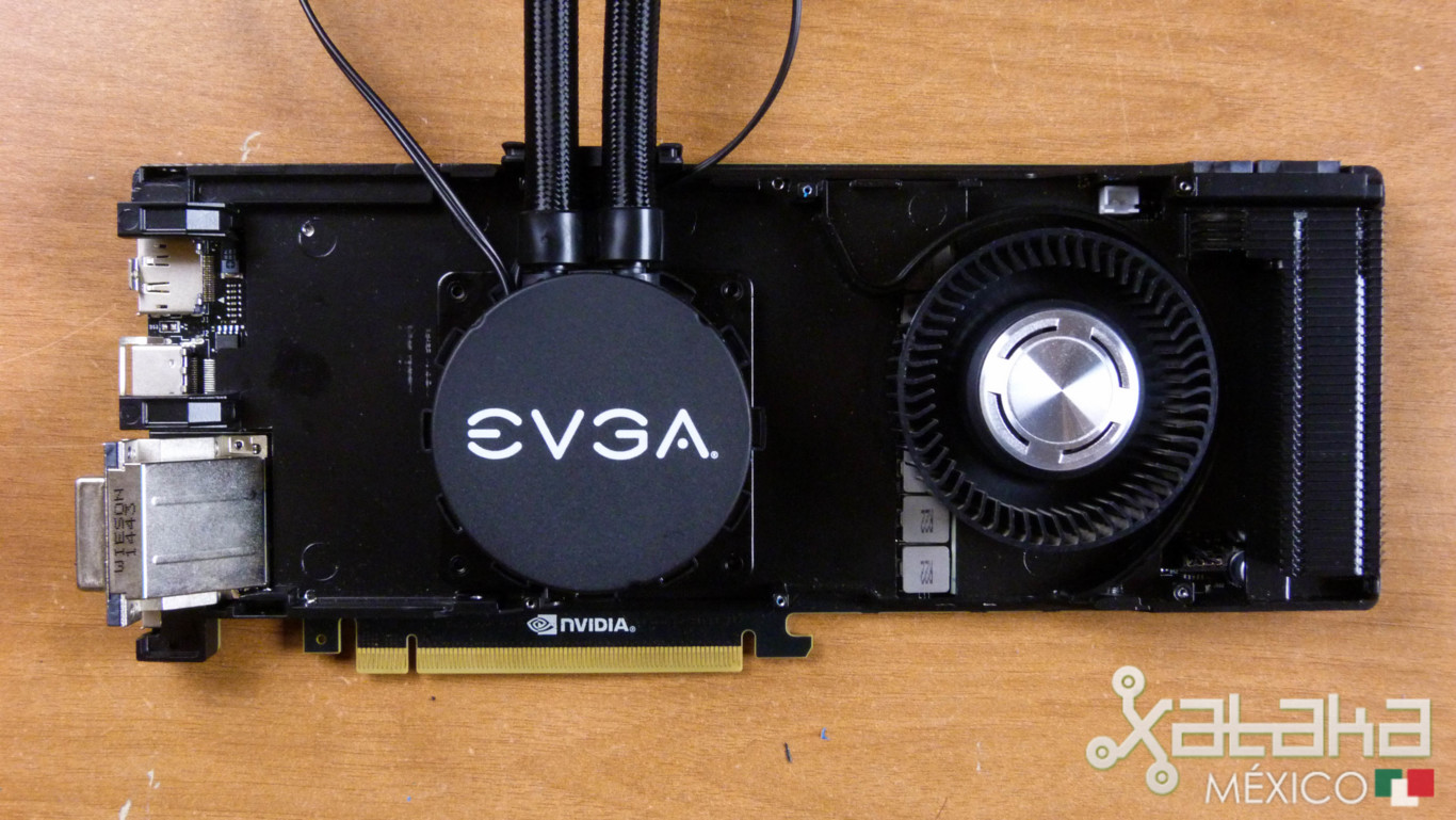 EVGA HYBRID para GeForce GTX 980 Ti, análisis