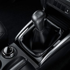 Mitsubishi L200 2016