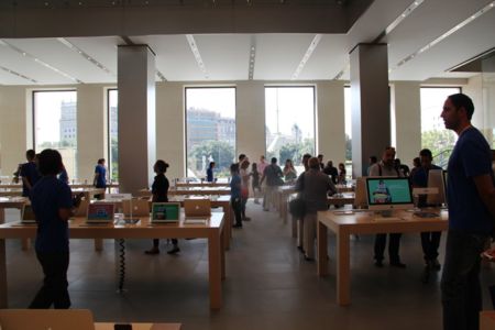 Así es la Apple Store del paseo de Gracia, la tienda de Apple más ...