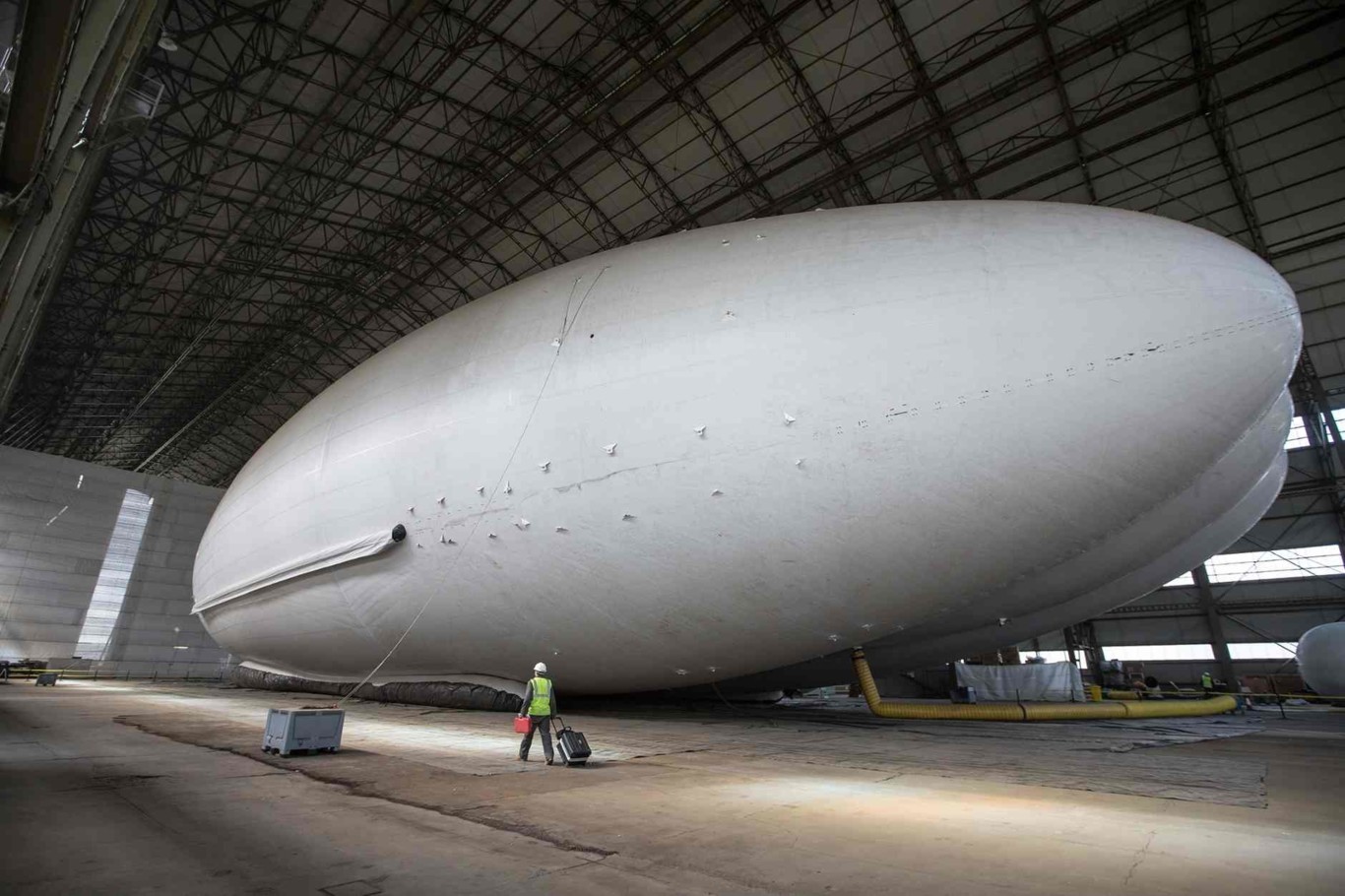 Airlander 10 es la aeronave más grande en funcionamiento, ha realizado ...