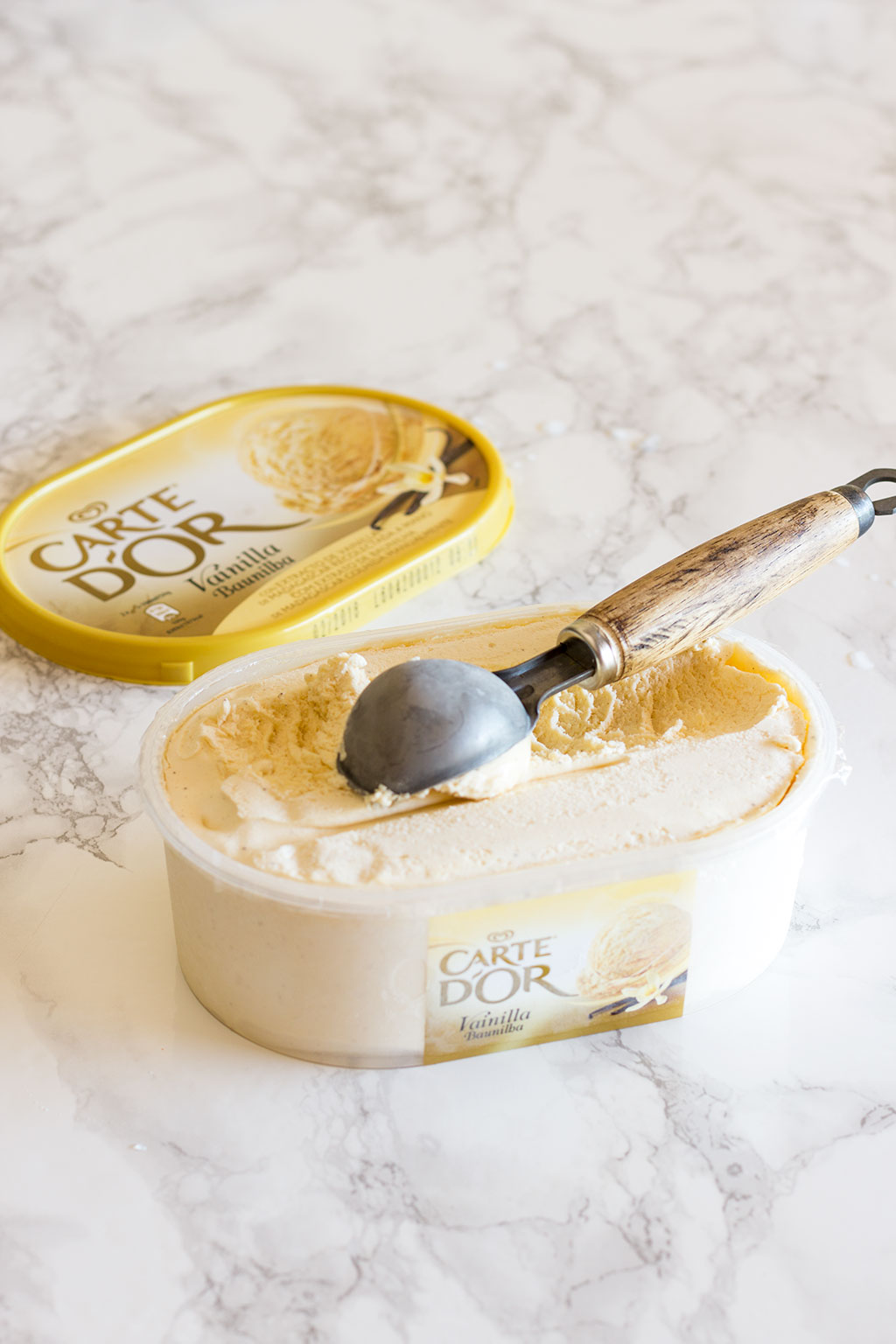 Cómo servir de manera perfecta un helado