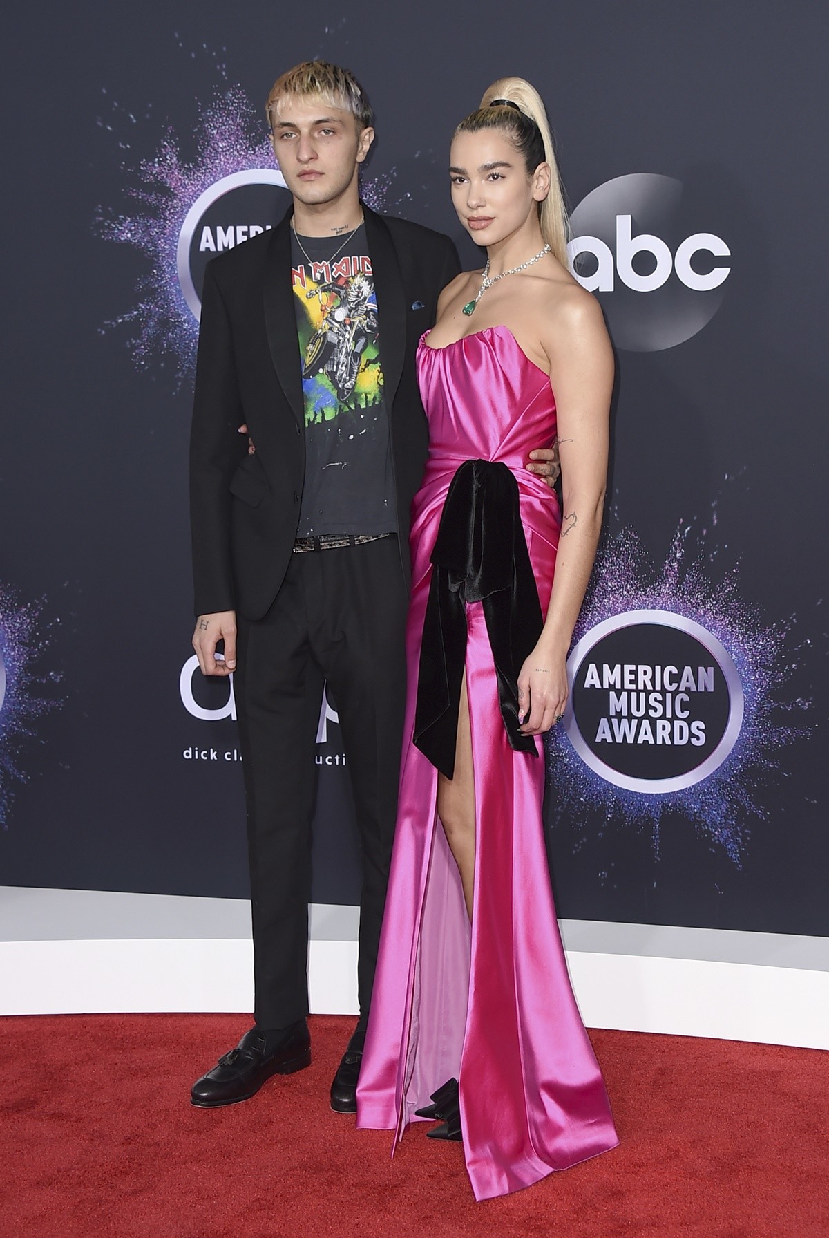 Premios AMA's 2019: los mejores looks vistos en la alfombra roja