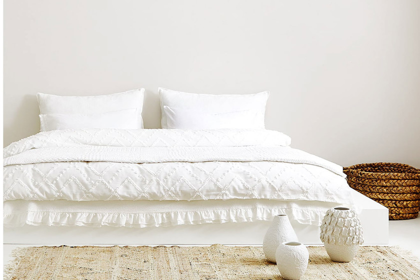 Zara Home y el poder evocador de una cama de un blanco inmaculado