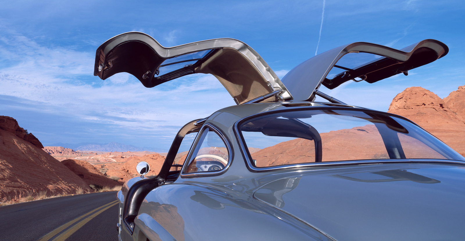 Los 11 coches más icónicos con puertas de tipo alas de gaviota