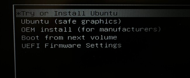 Crear un USB de arranque con GNU/Linux para usarlo en cualquier ordenador