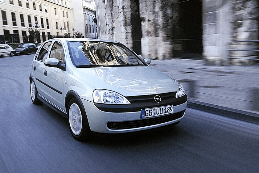 Manejamos el nuevo Chevrolet Chevy. El superventas evoluciona por el ...