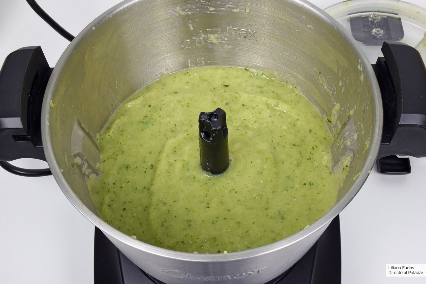 Análisis de ChefBot Compact, el robot español que compite con Lidl y ...