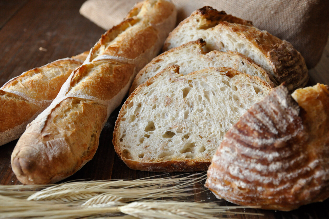 Aprende a tratar bien el pan: cómo cuidar cada tipo para que dure más y ...