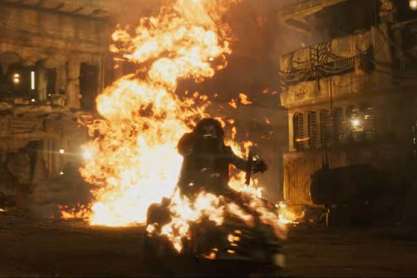 El nuevo avance de 'Supergirl' muestra a Jason Momoa volviéndose loco y ...