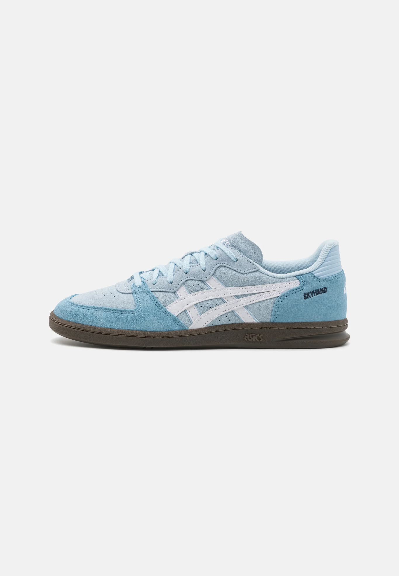 Parecen unas Samba pero son las ASICS más vibrantes del verano: en azul ...