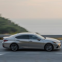 Lexus ES 300h y RC 300h 2019, prueba contacto: híbridos de lujo con ...