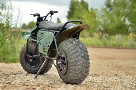 Taurus 2x2, la moto de Putin con tracción integral, desmontable, ligera ...