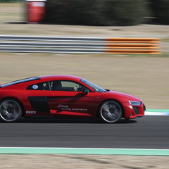 Audi R8 V10 Performance, a prueba: 620 CV para volar por el Circuito de ...