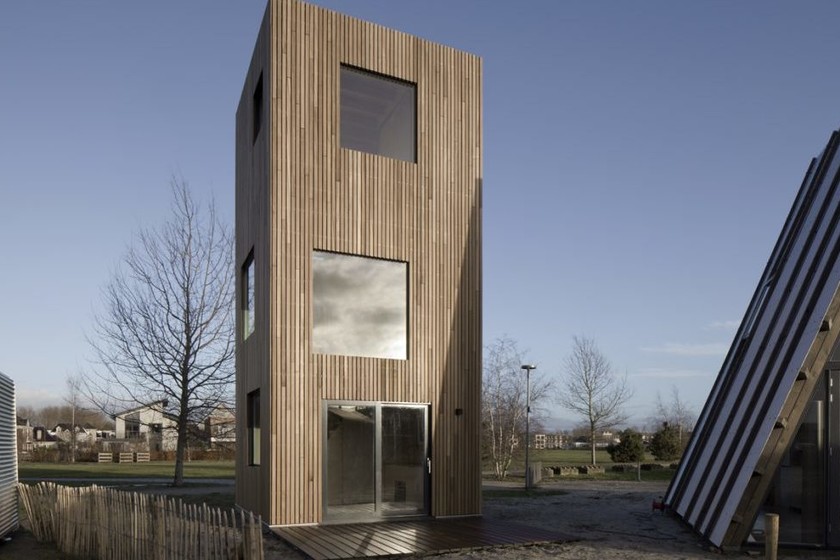 Slim Fit, una mini casa totalmente vertical con un atractivo estilo urbano