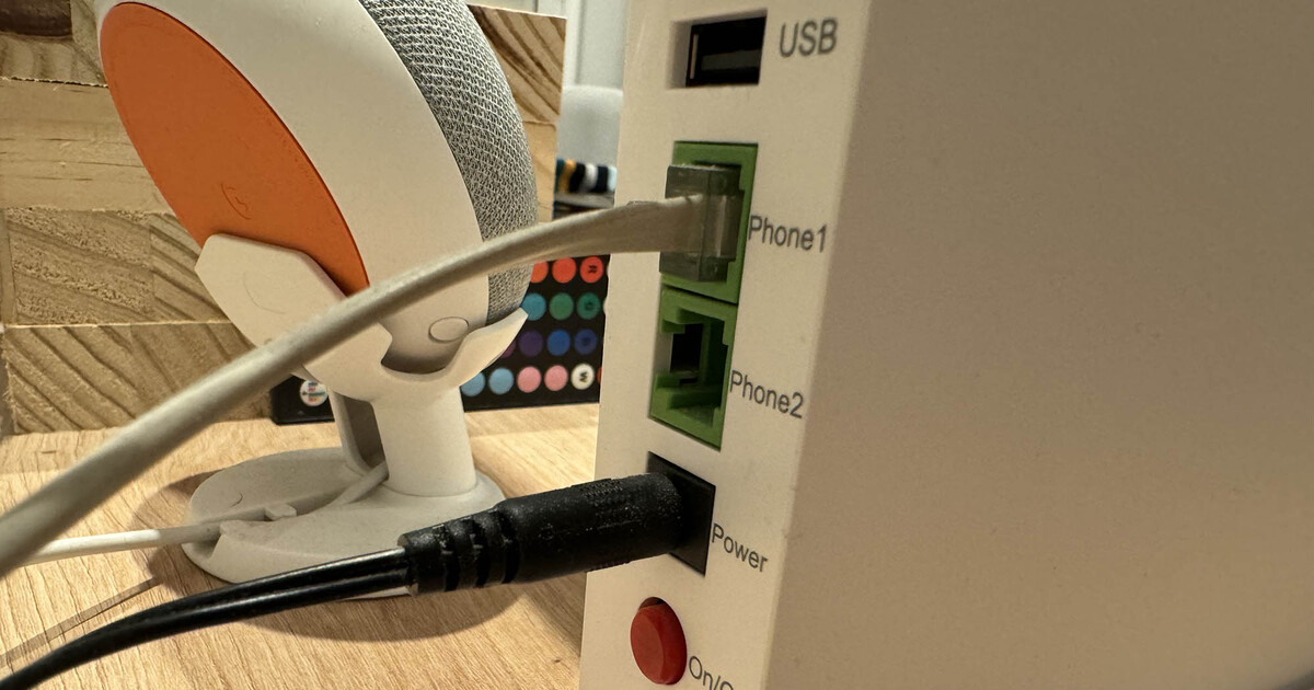 Así he convertido un router simple en uno inteligente y ahora lo ...