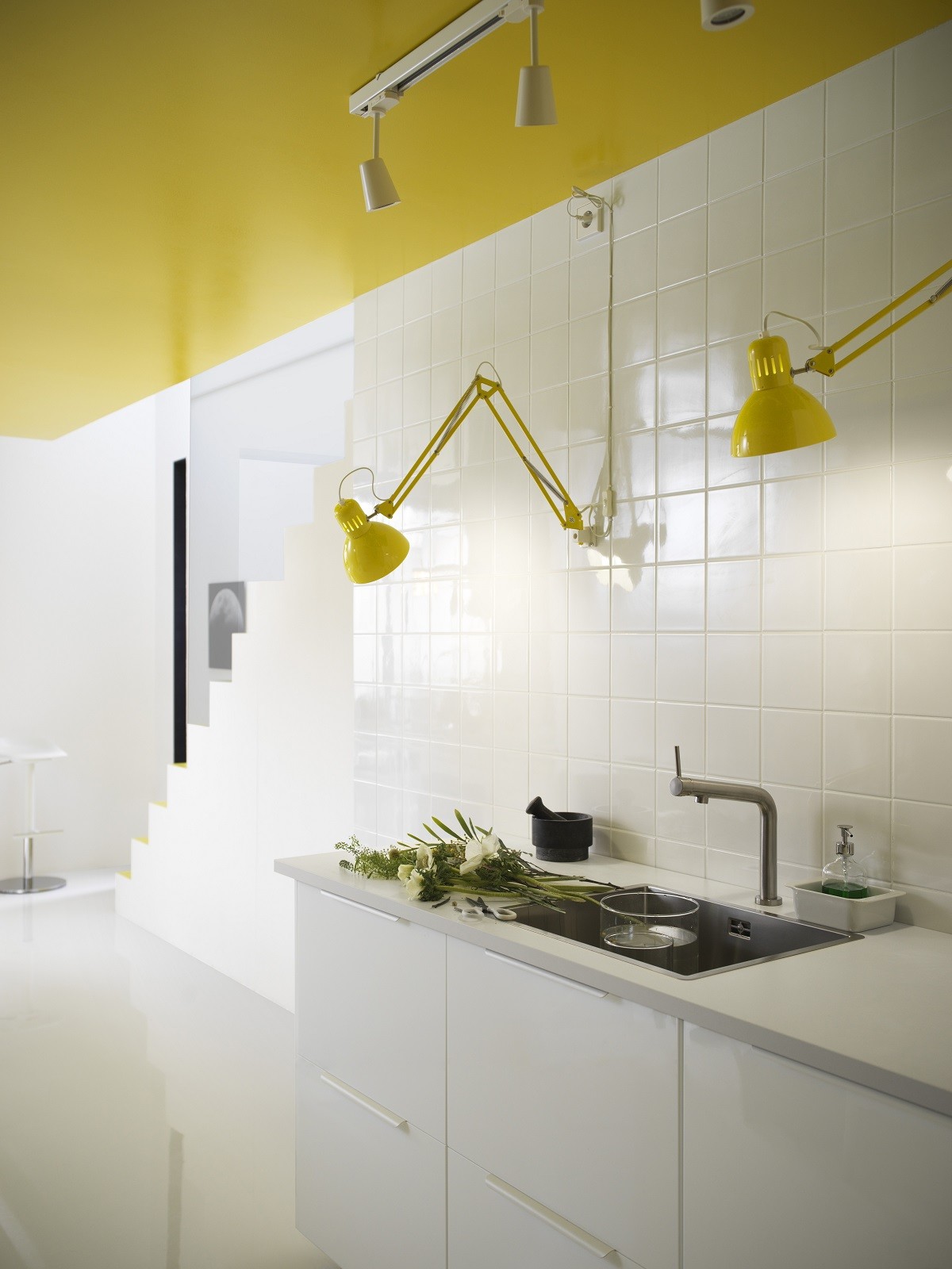 Todos los colores del street style se cuelan en el nuevo catalogo de ...