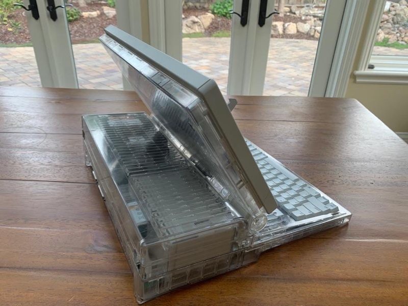 Este Macintosh Portable M5120 nunca llegó a lanzarse al mercado: quedan ...