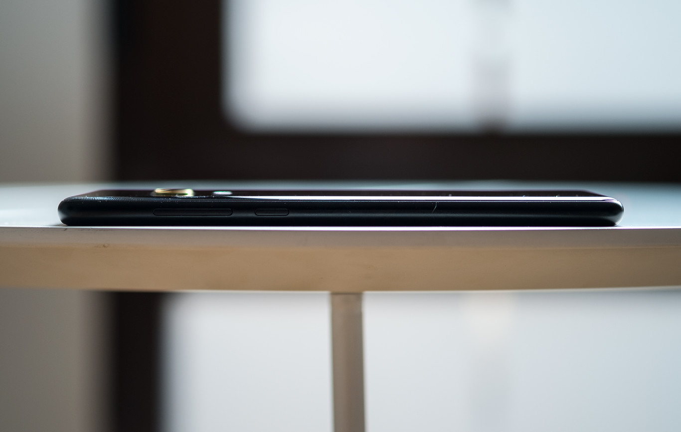 Xiaomi Mi MIX 2 Review - prixyat