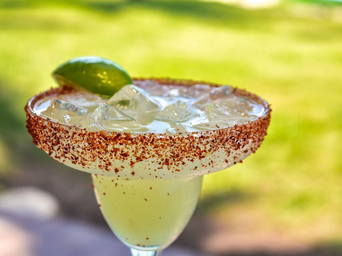 Qué es el Tajín, el condimento imprescindible de la cocina mexicana que ...