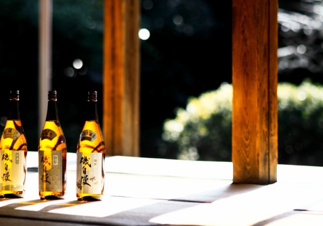 Consejos para manejarnos con el sake en una comida con japoneses