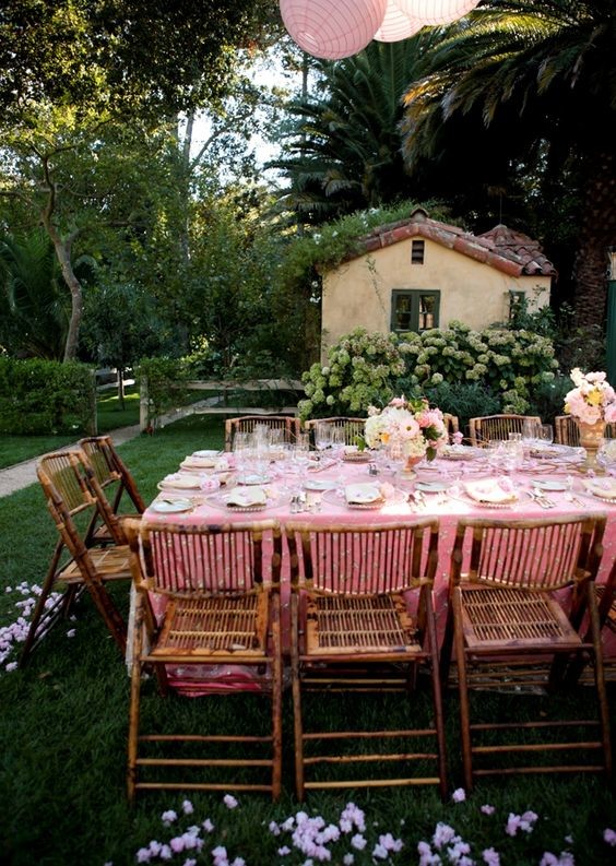 ¿Demasiados invitados? 5 trucos para una reunión inolvidable