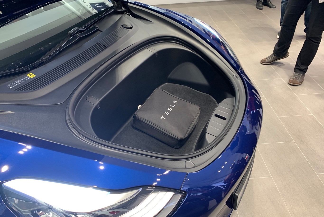 Sin acabados de lujo, pero sigue siendo un Tesla: primeras impresiones ...