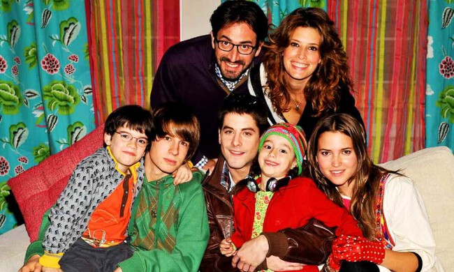 Las 17 mejores series para ver en familia