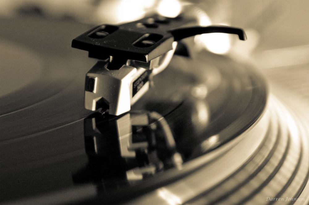 Los discos de vinilo han vuelto: todo lo que necesitas saber sobre su tecnología