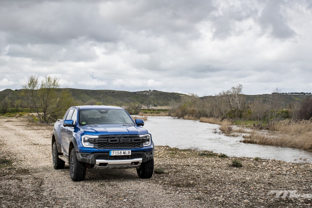 Prueba Ford Ranger Raptor diésel 2024: características, impresiones ...