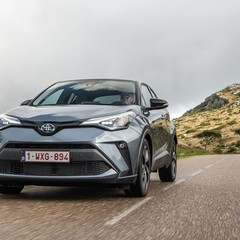 SUV Toyota C-HR 2020, prueba: misma habitabilidad pero más potencia ...